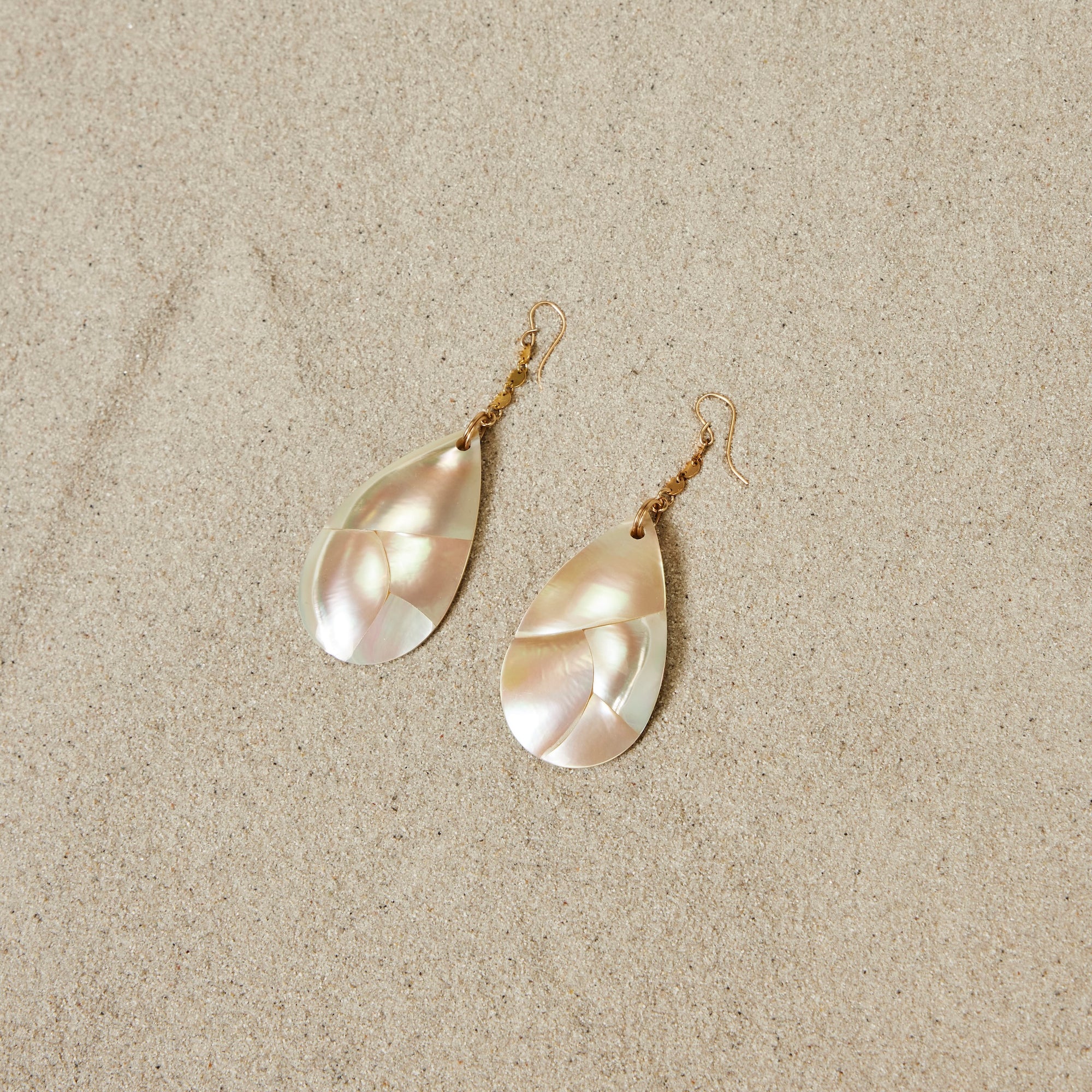 Mosaic shell pierced earrings